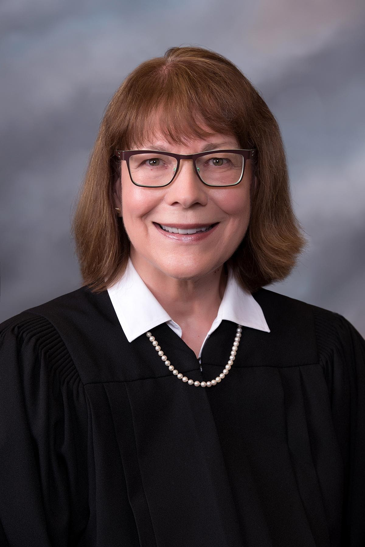 Kansas Supreme Court justice announces resignation, citing recent diagnosis of ALS | News ...